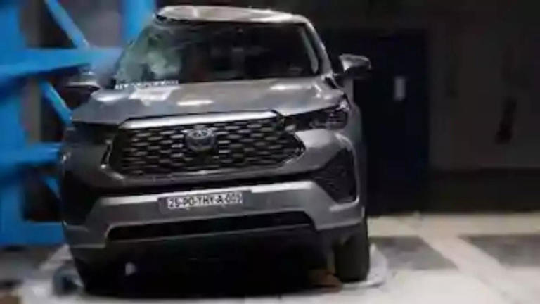 Toyota Innova Hycross Scores 5-Star Bharat NCAP Safety Rating: Check ...