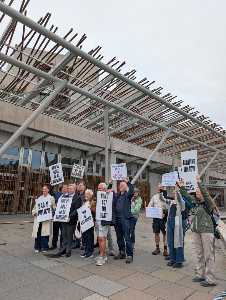 Edinburgh holiday home businesses join Scotland-wide call to 'stop the ...