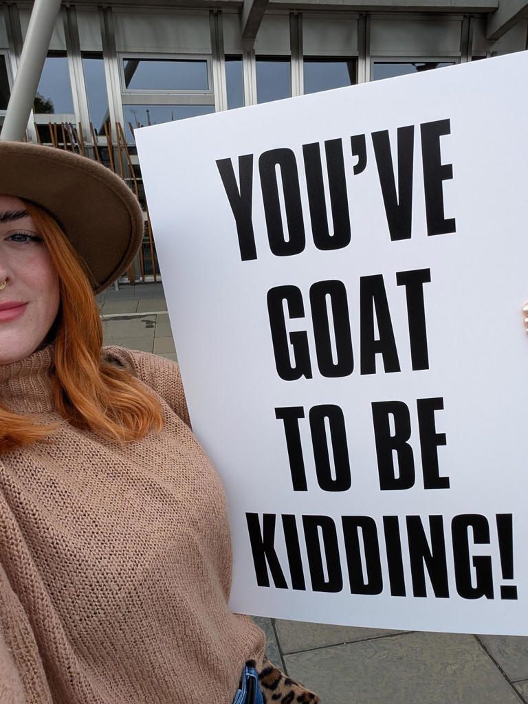 Edinburgh holiday home businesses join Scotland-wide call to 'stop the ...