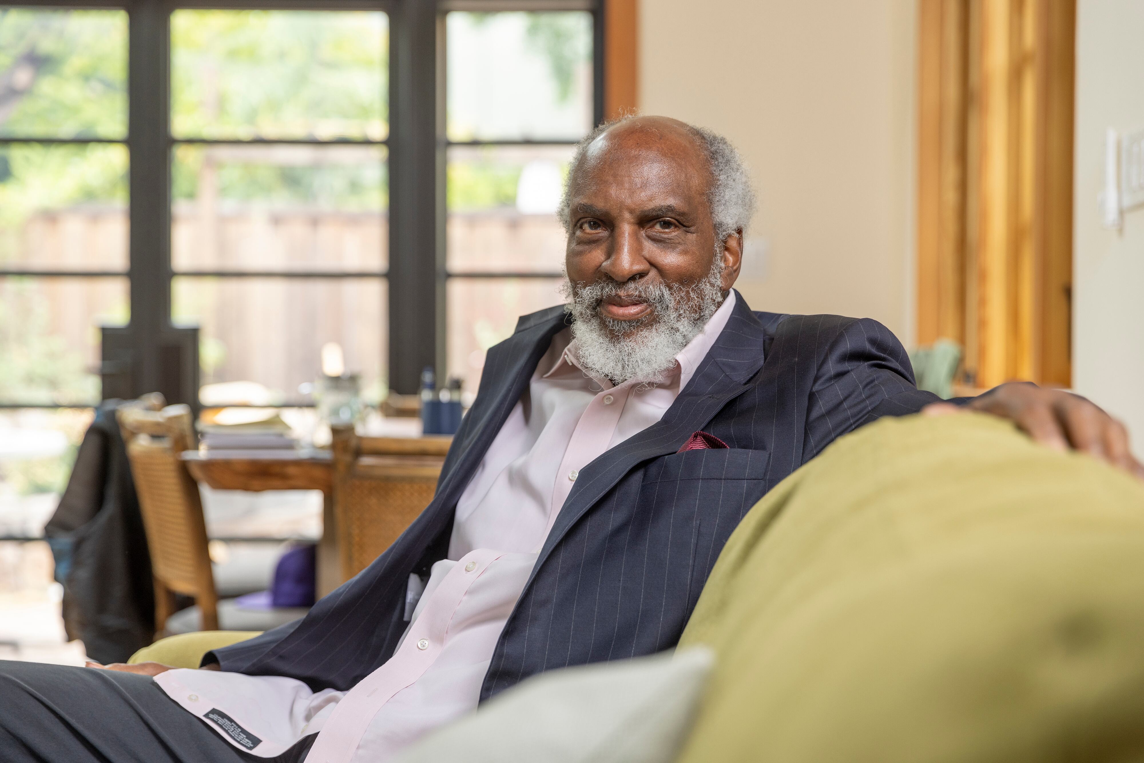 john a. powell: “Cuando el miedo manda, la democracia se resquebraja”