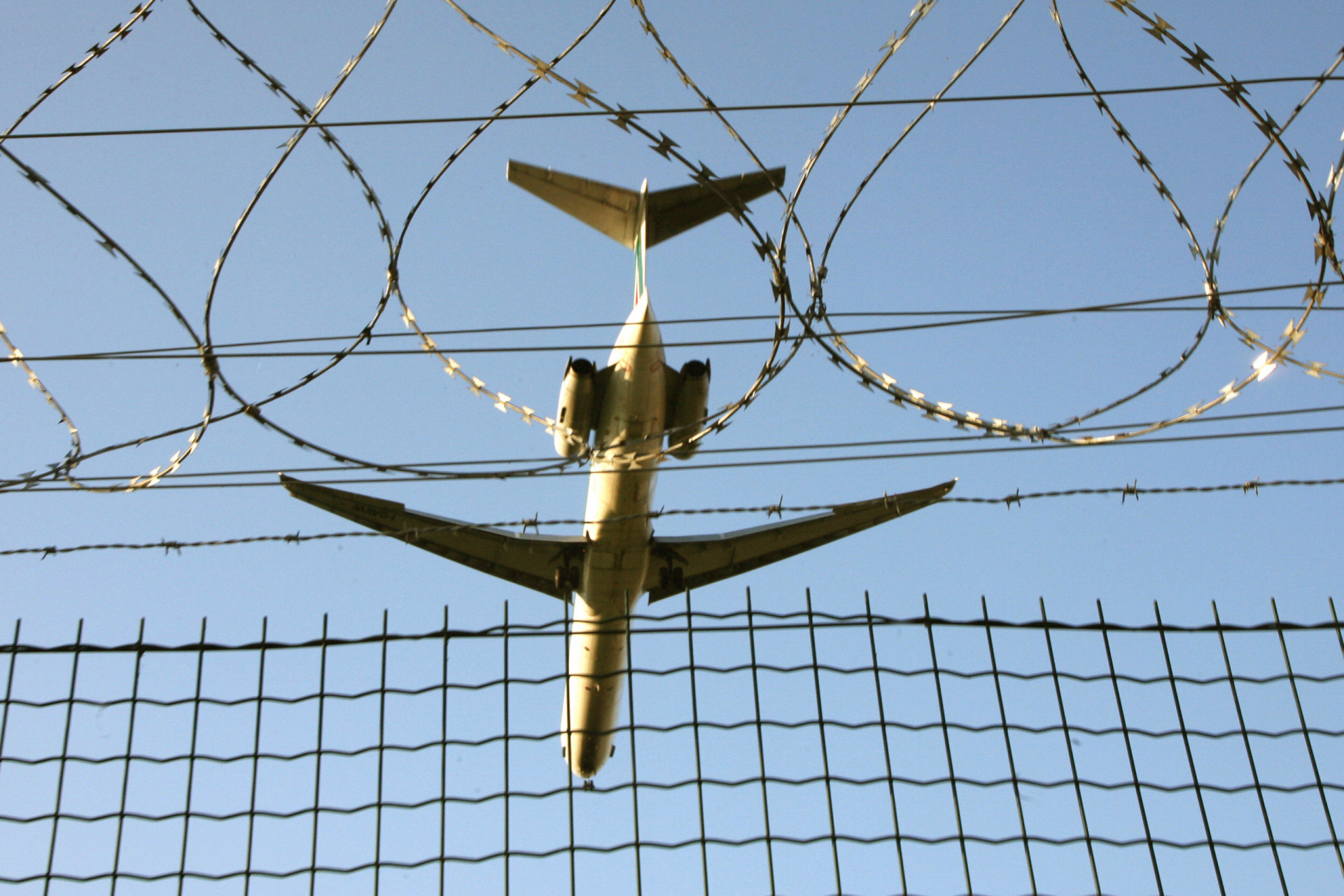 Flights in Italy disrupted due to radar system failure