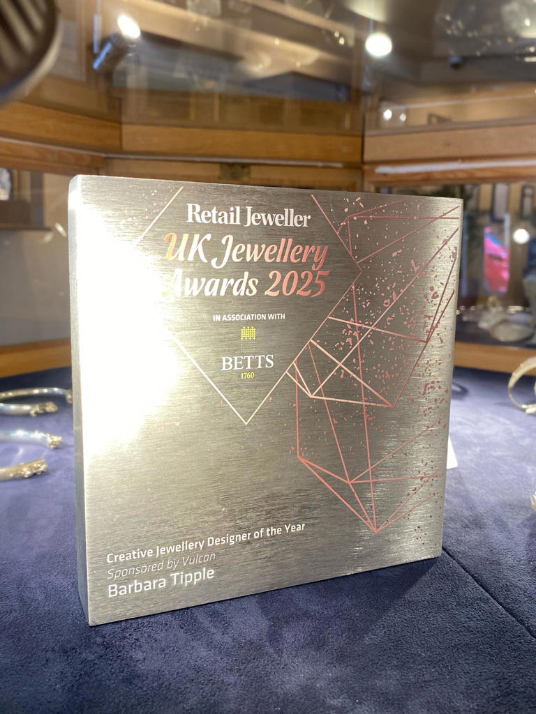 Petworth based jeweller Barbara Tipple wins Creative Jewellery Designer ...
