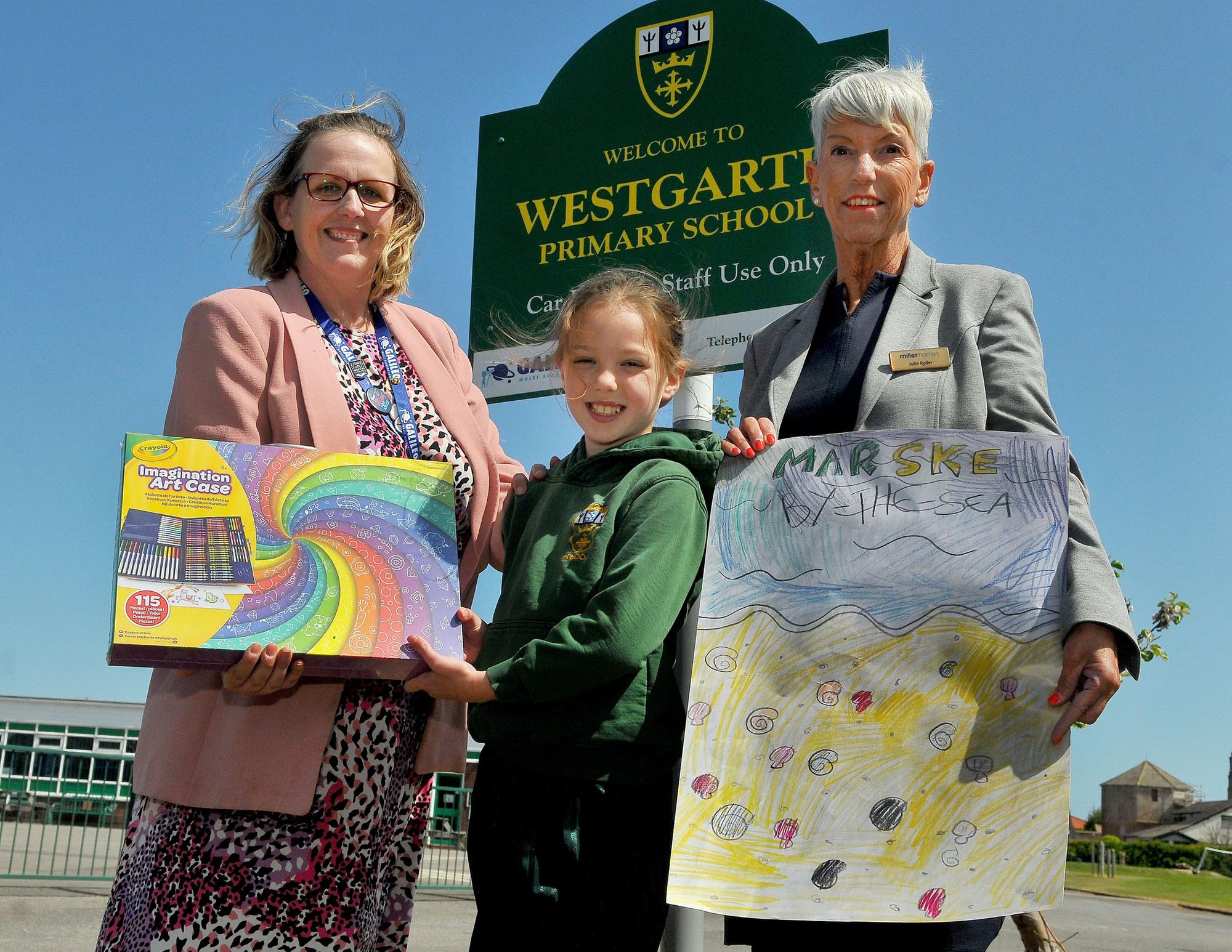 Marske school girl wins art competition with housebuilder