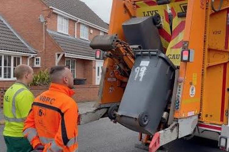 Heatwave forces change to Nuneaton and Bedworth bin collections