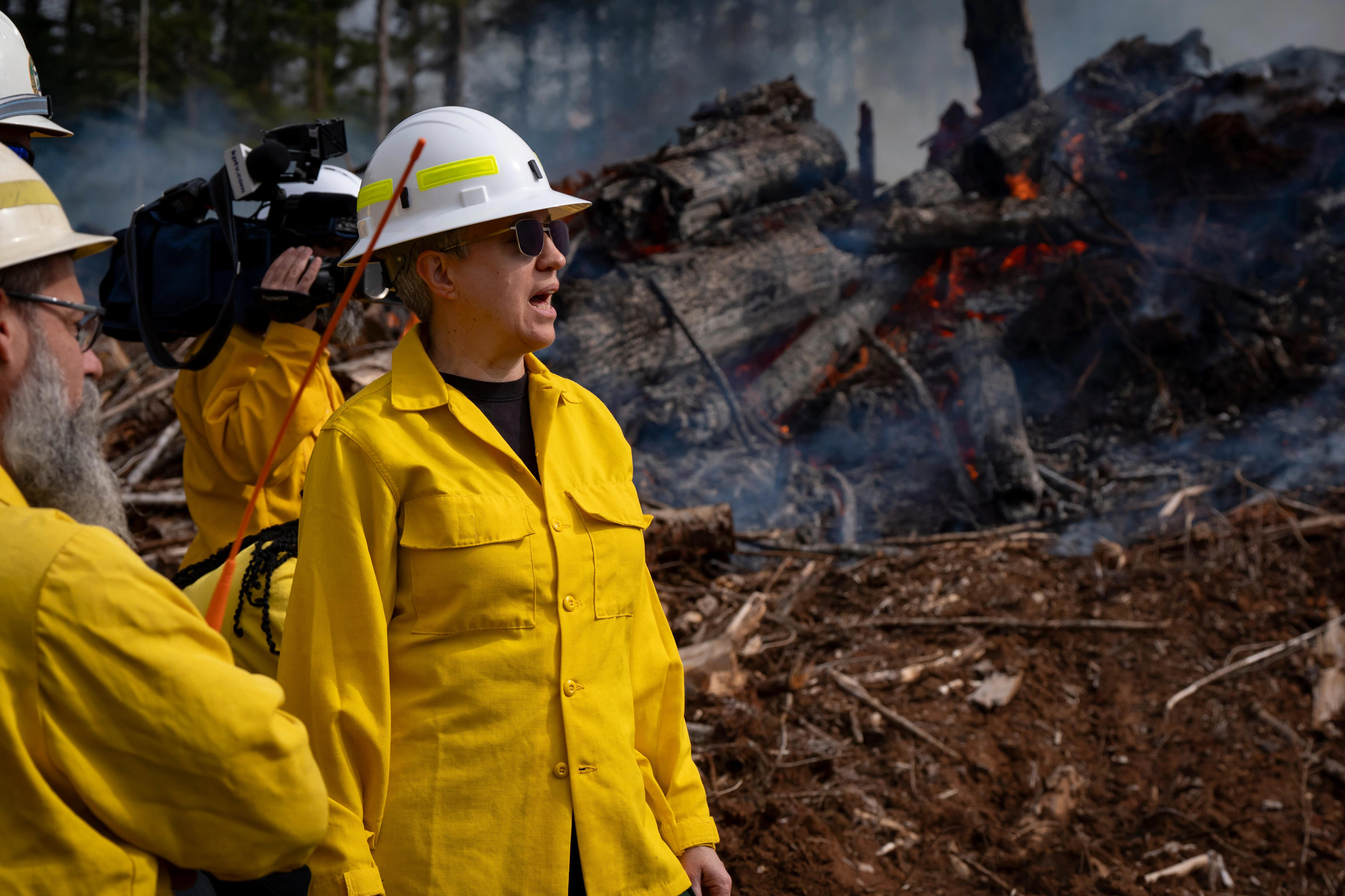 Western Oregon wildland firefighters get hands-on training ahead of ...