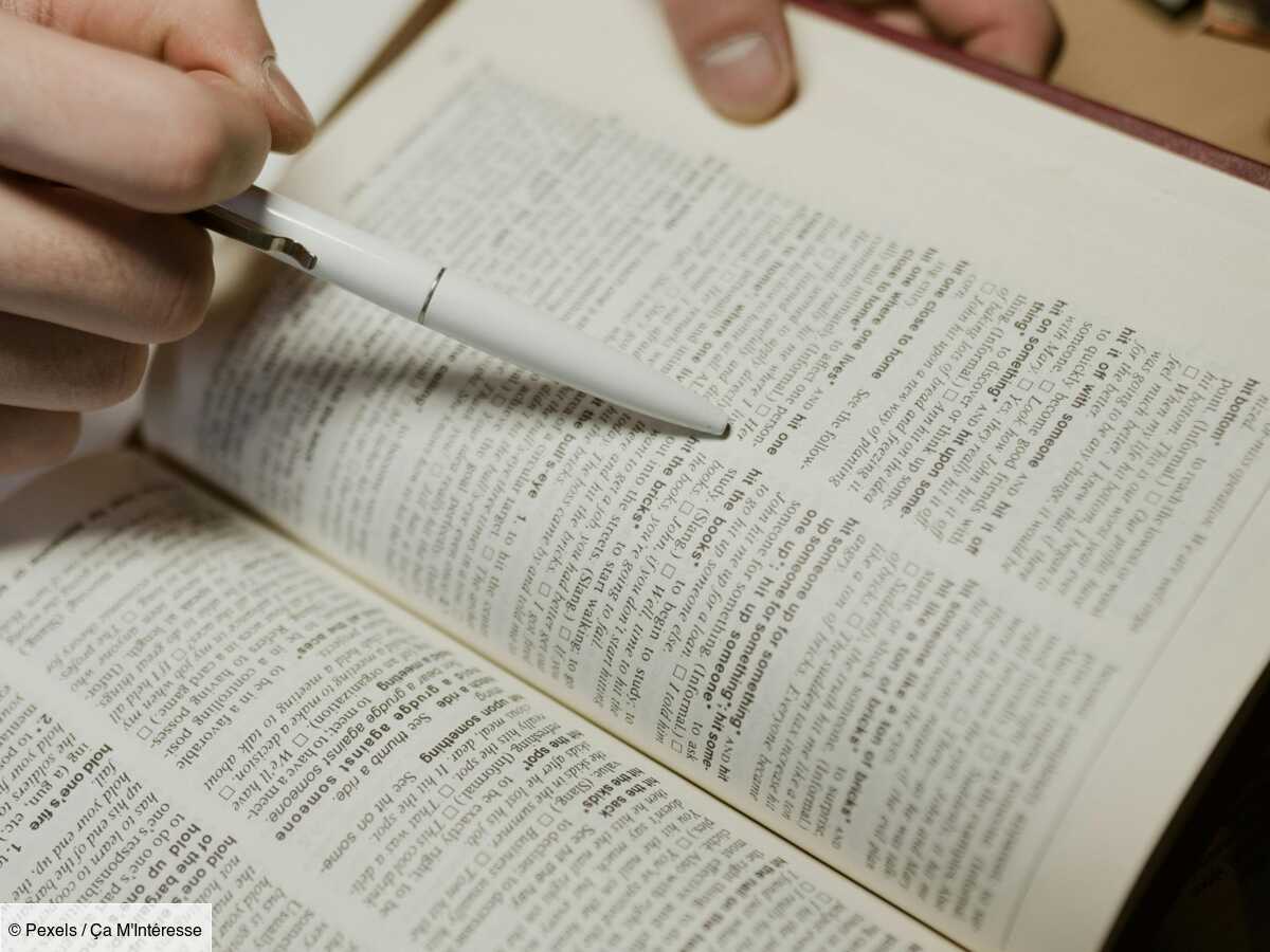 Pourquoi l'abréviation de "dictionnaire" est "dico" et pas "dictio"