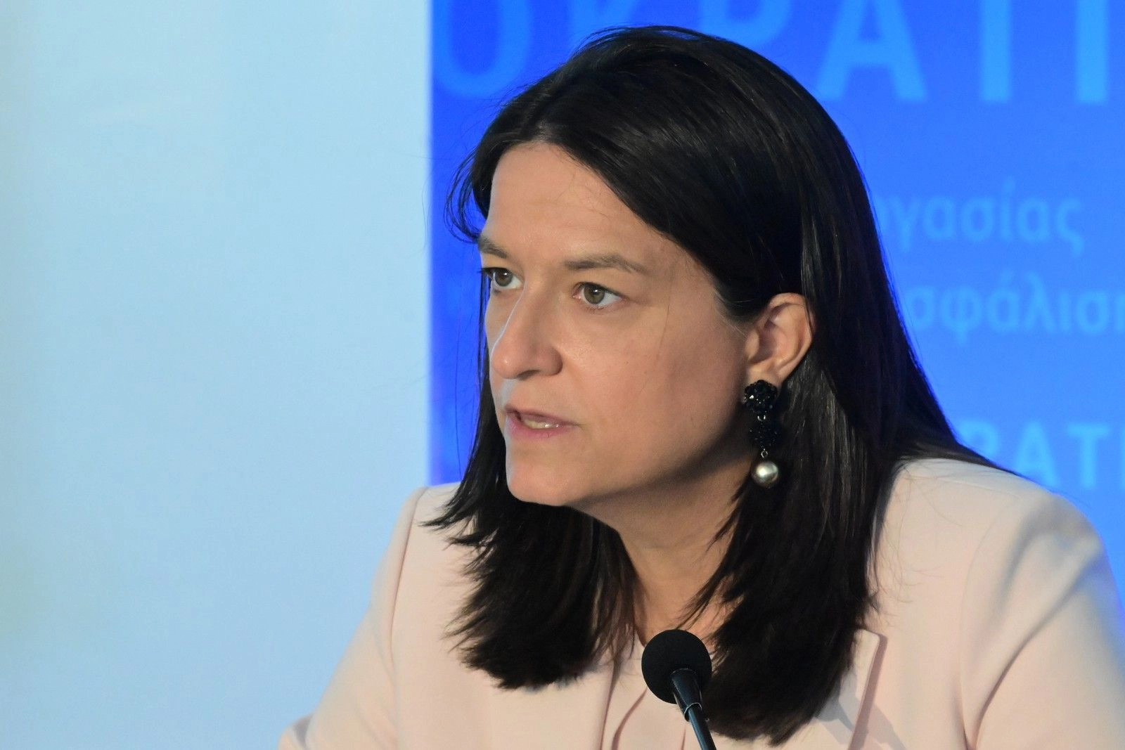 "Βραχυχρόνιοι" εργαζόμενοι και 13ωρο στον ίδιο εργοδότη με υπογραφή ...