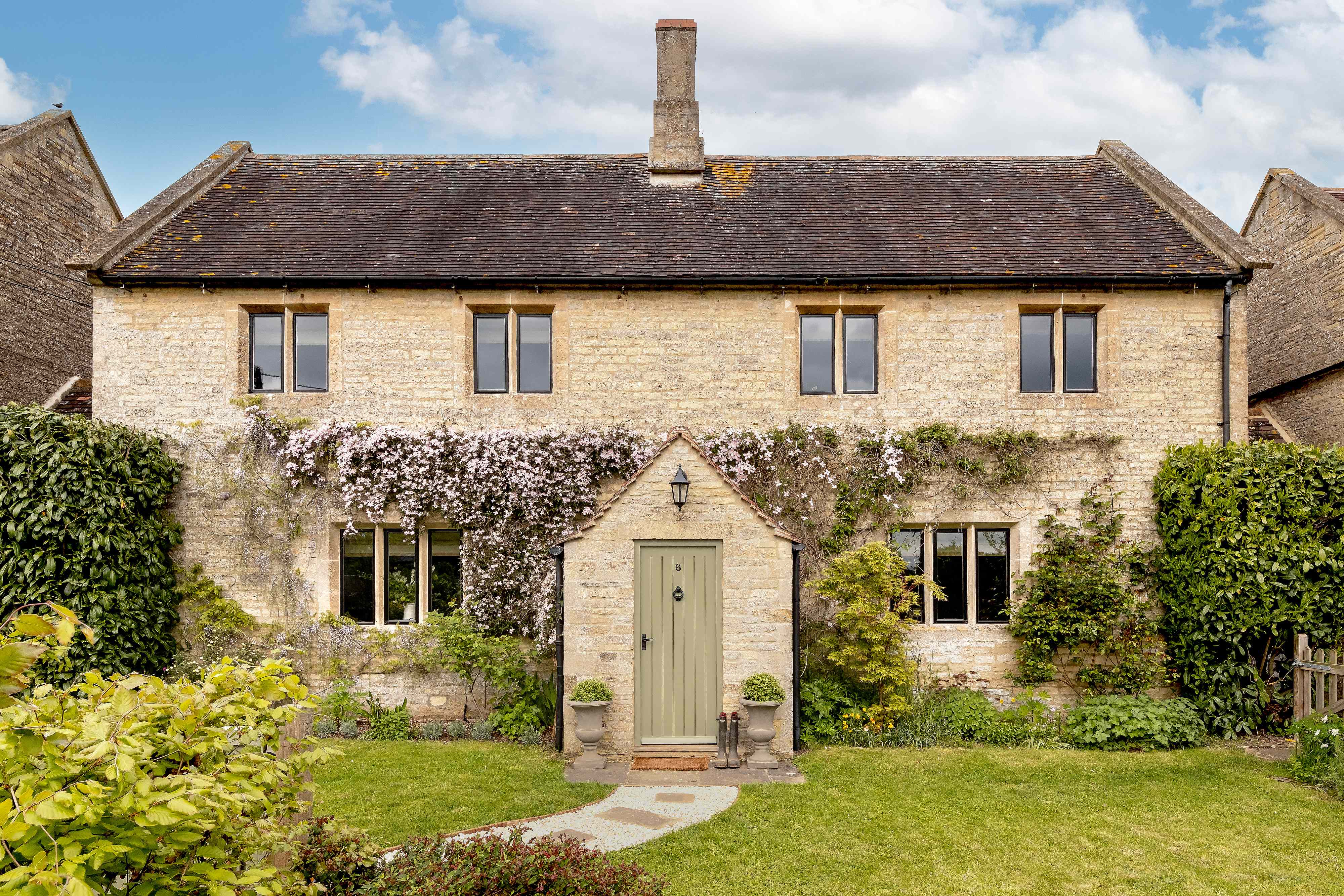 This English Countryside Destination Is Having a Moment—Here’s How to ...