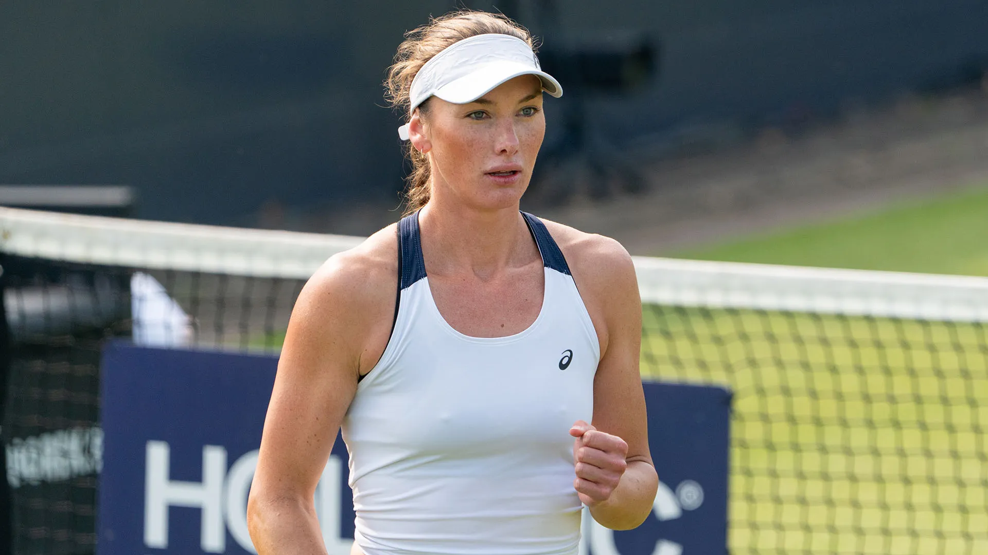 Professionele tennisspeelster en model maakt haar debuut op Wimbledon ...