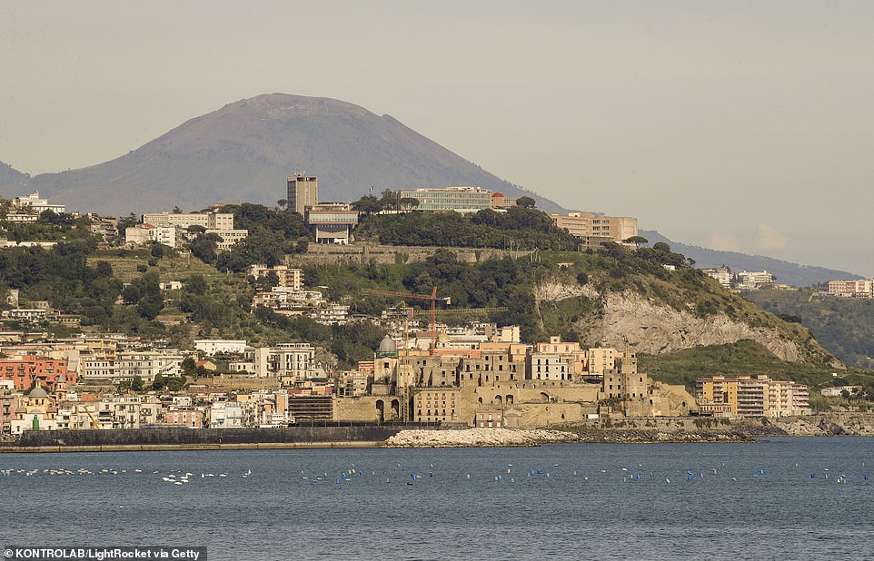 Naples hit by strongest earthquake in 40 years
