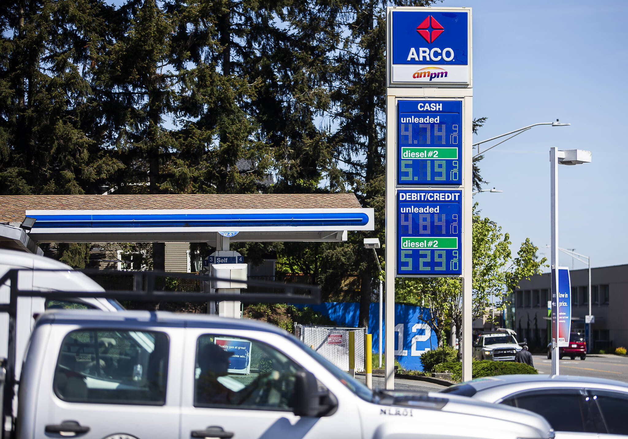 Gas tax will rise 6 cents a gallon in Washington on July 1