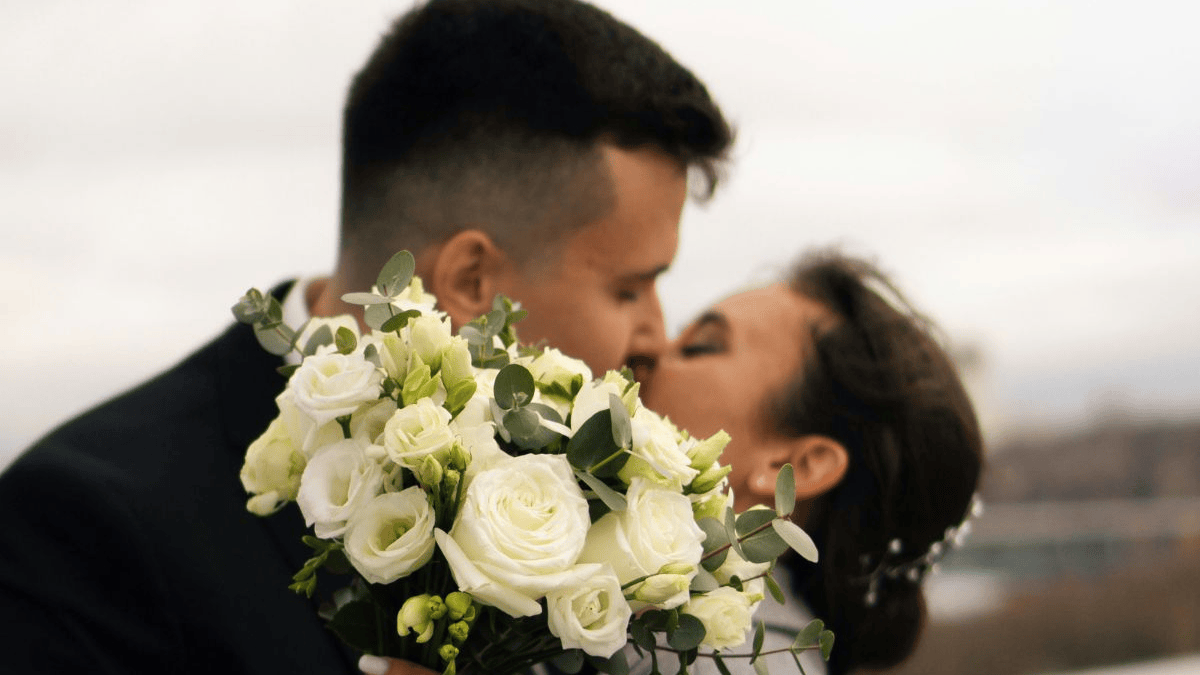 8 reasons why a man feels attracted to a woman who is already in a ...