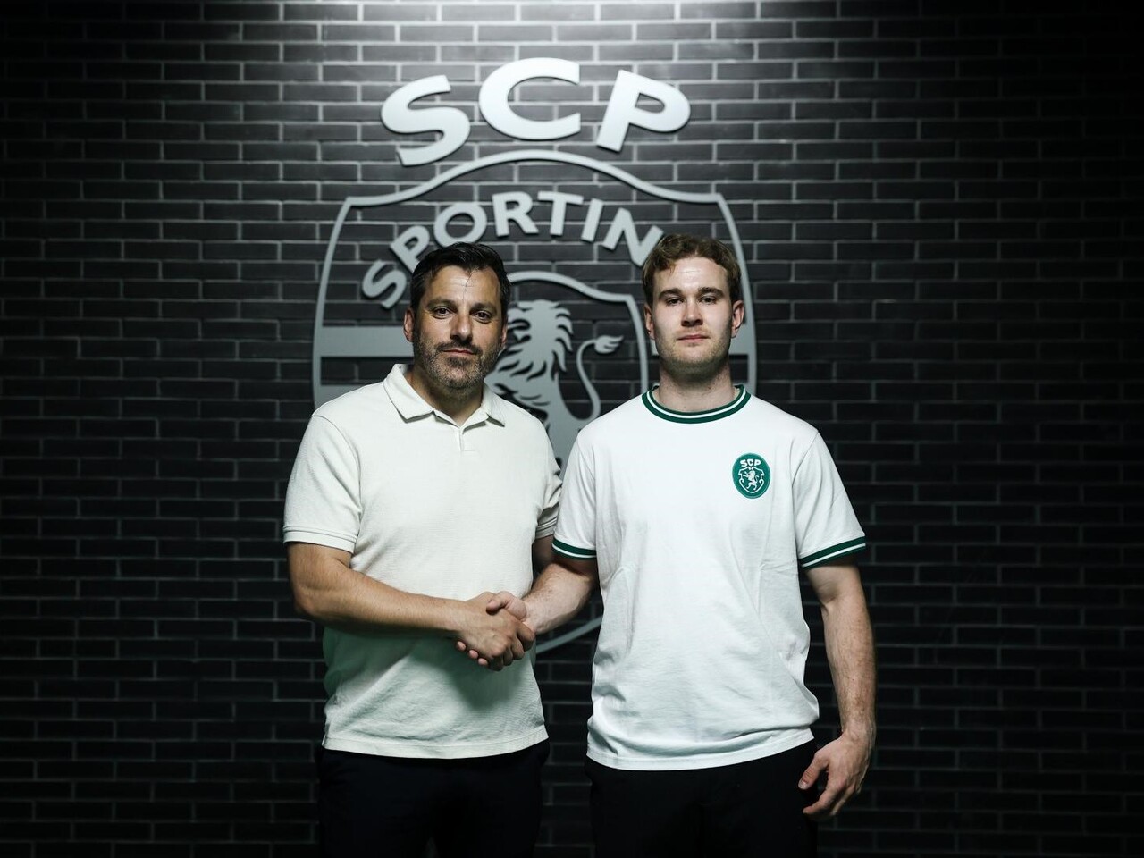 Sporting confirma chegada de lateral direito sueco