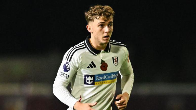 Celtic sign striker Osmand from Fulham