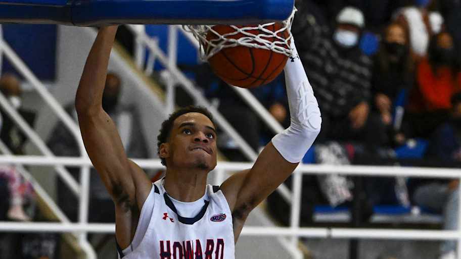 Howard Students Pour In Support For Miami Heat's Steve Settle III