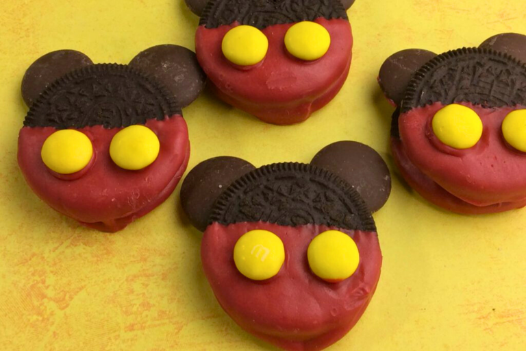 Mickey Mouse Cookies