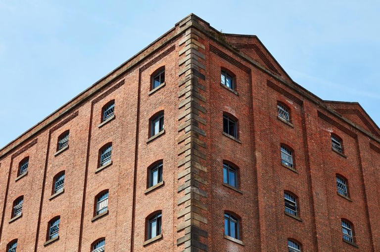 The Greater Manchester beer garden tucked out of sight that's perfect ...