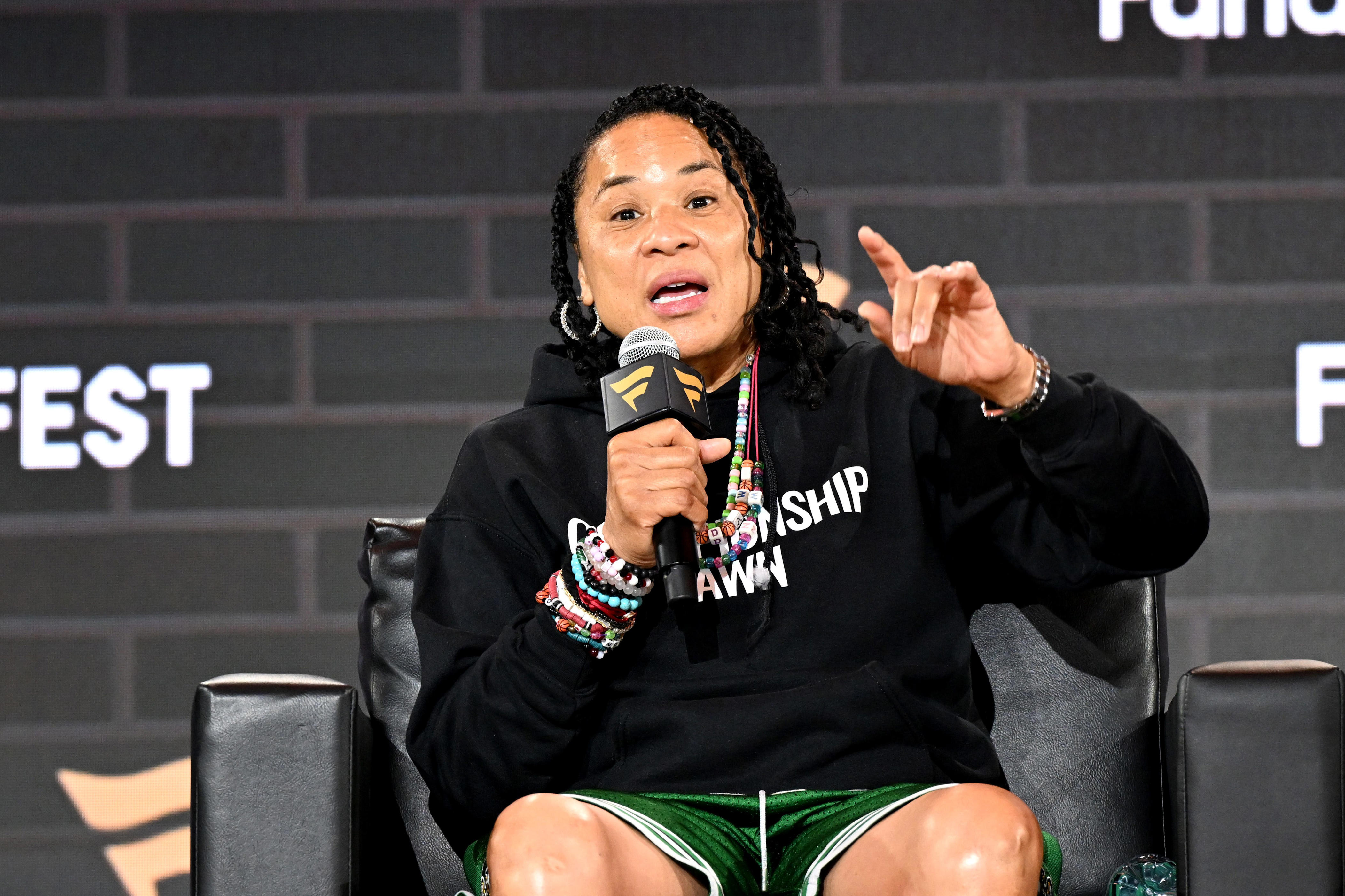 WNBA fans want 1 local legend to coach Philly expansion team