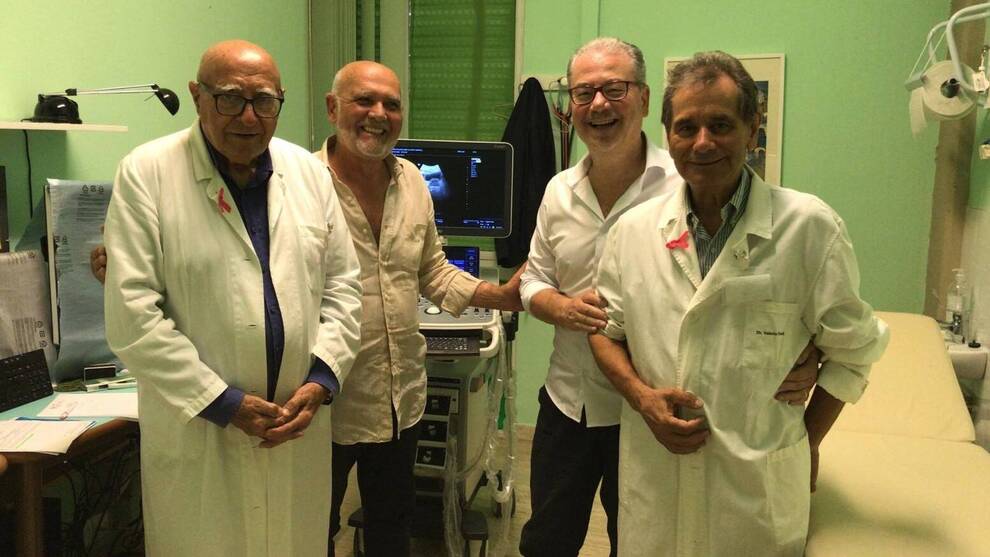 Salute maschile: novembre si tinge di azzurro per la prevenzione dei ...