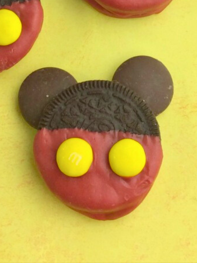 Mickey Mouse Cookies