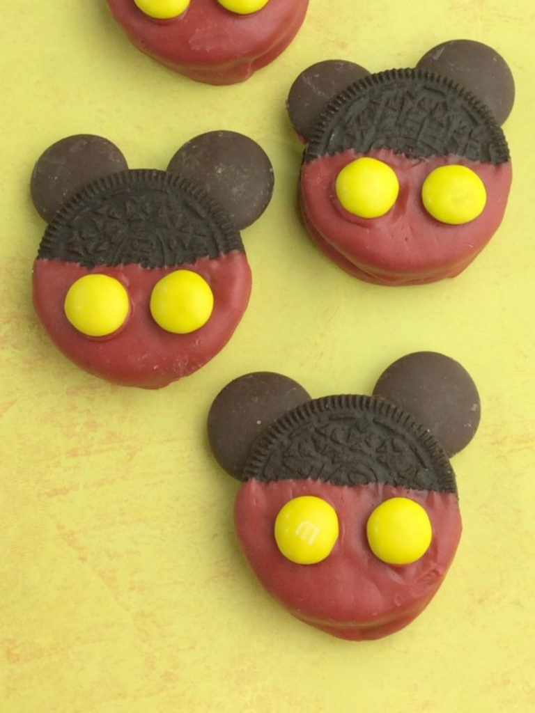 Mickey Mouse Cookies