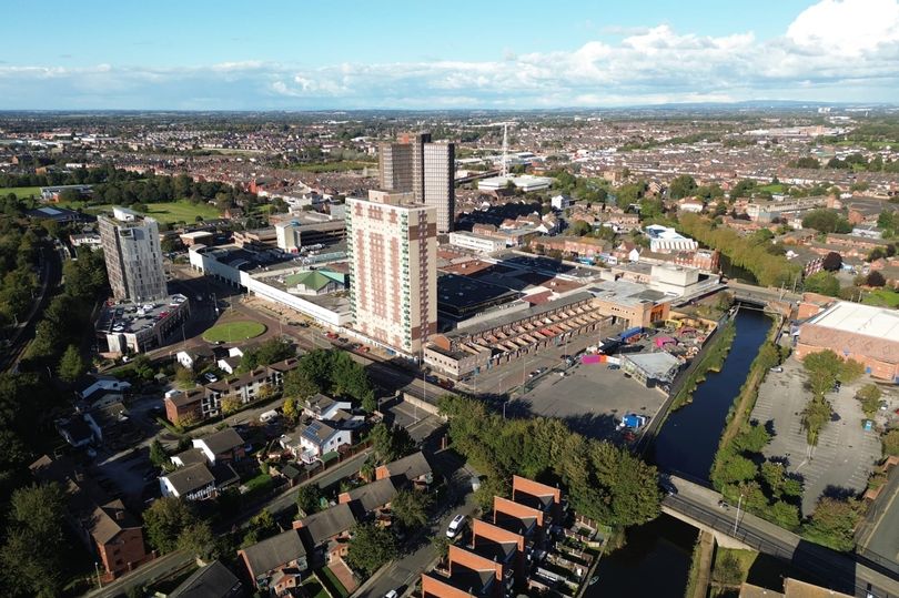Man arrested after emergency services swarm street