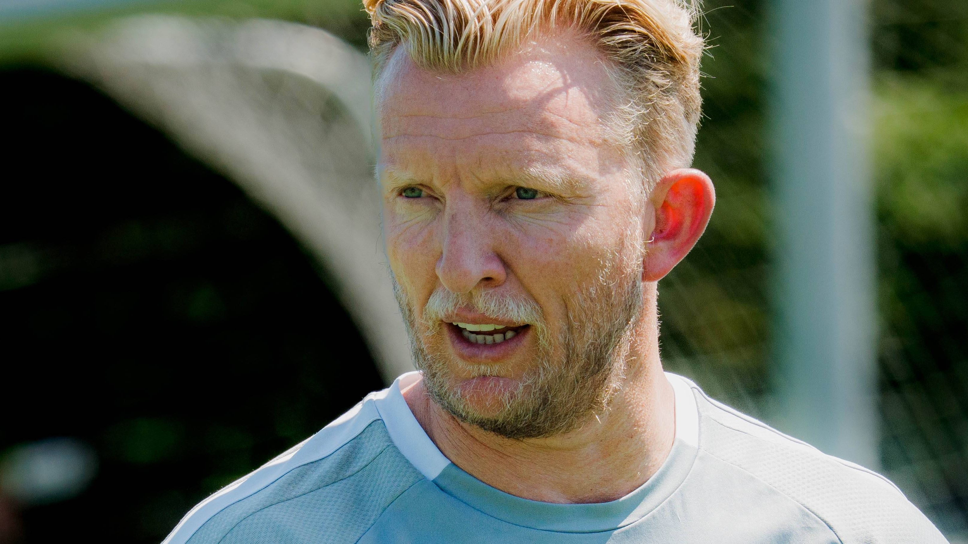 Kuijt praat bij start bij FC Dordrecht direct over Feyenoord en Van Persie