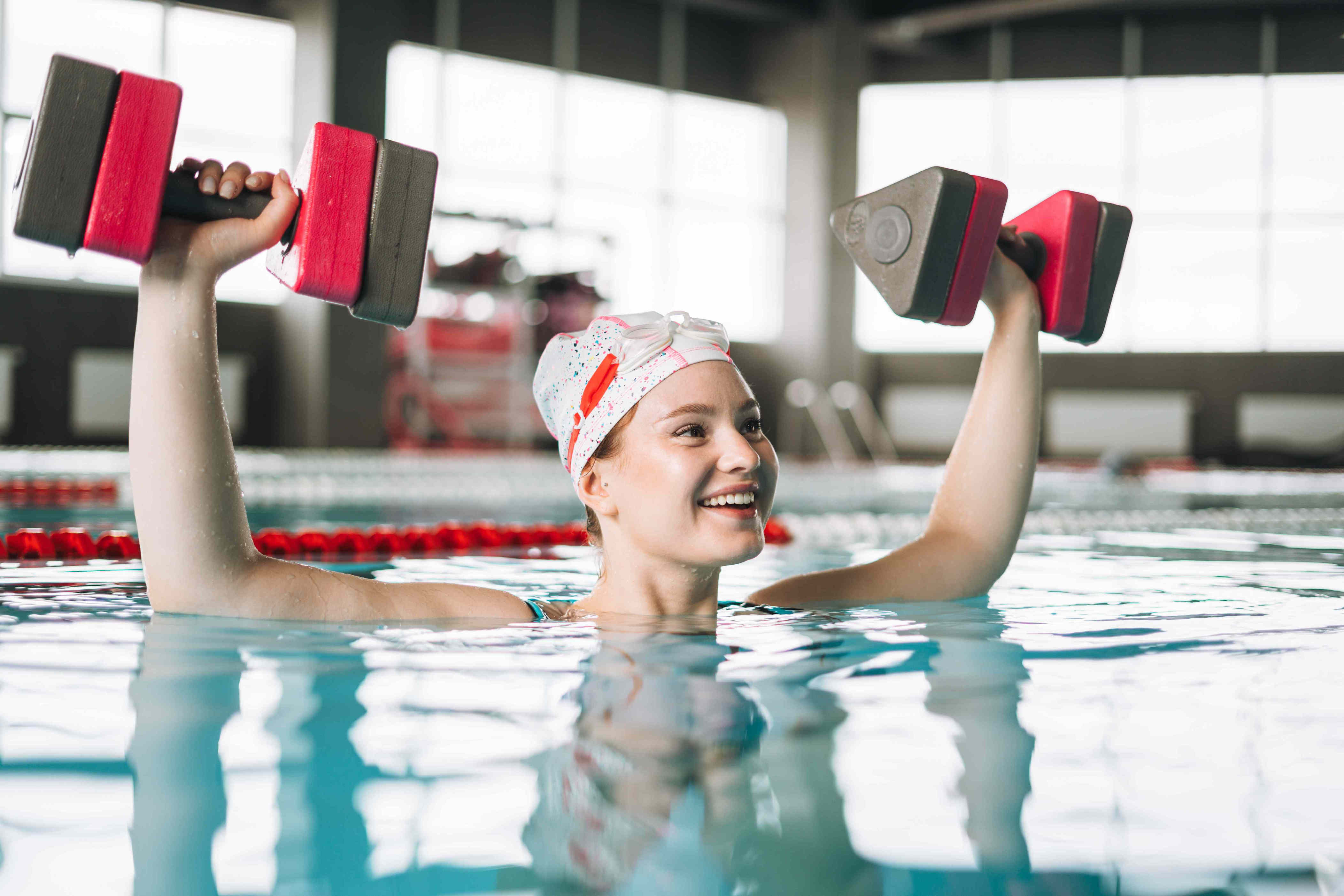 10 Water Aerobic Exercises Great for a Day at the Pool