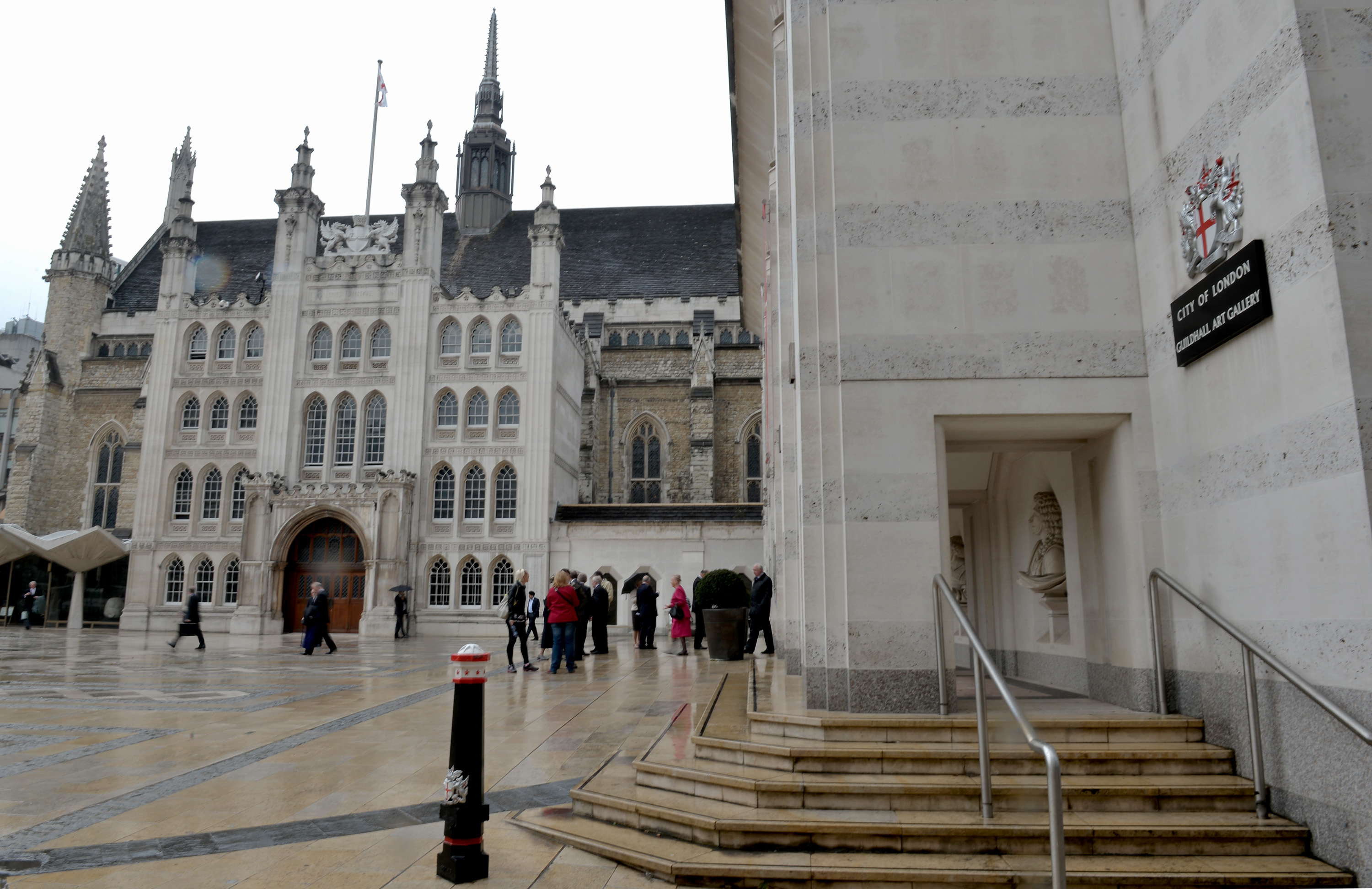 Project to reinterpret slave trader statues in London launched
