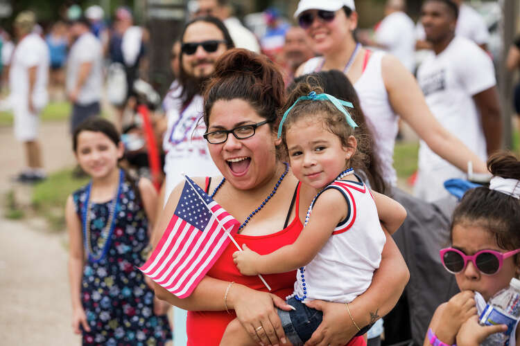 Where to celebrate and watch Fourth of July fireworks in Houston and nearby