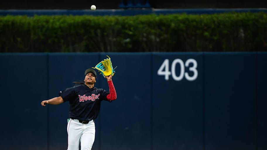Red Sox 22-Year-Old Slugger Earns Exclusive Invite While Nearing Promotion