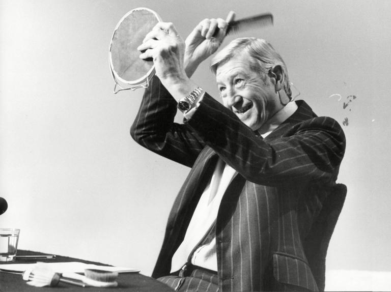 News at Ten legend Sandy Gall dies aged 97