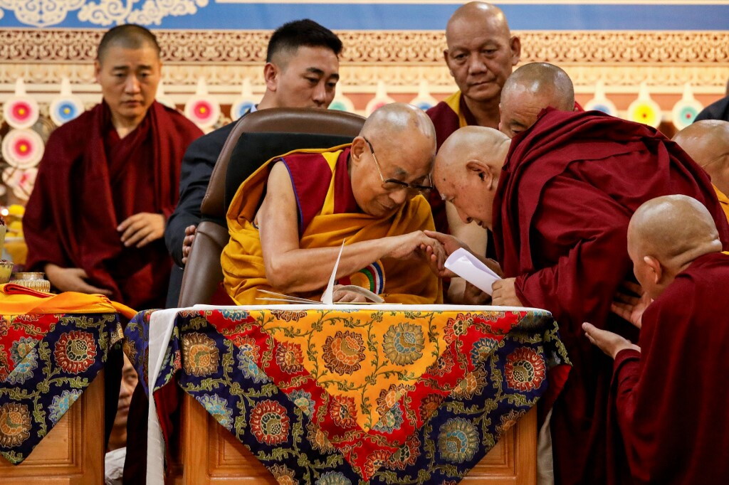 Chi è il Dalai Lama e qual è l'iter per la nomina del successore