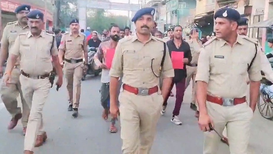 Leadership Gaps Widen In Uttar Pradesh Police As Key DG Posts Remain ...