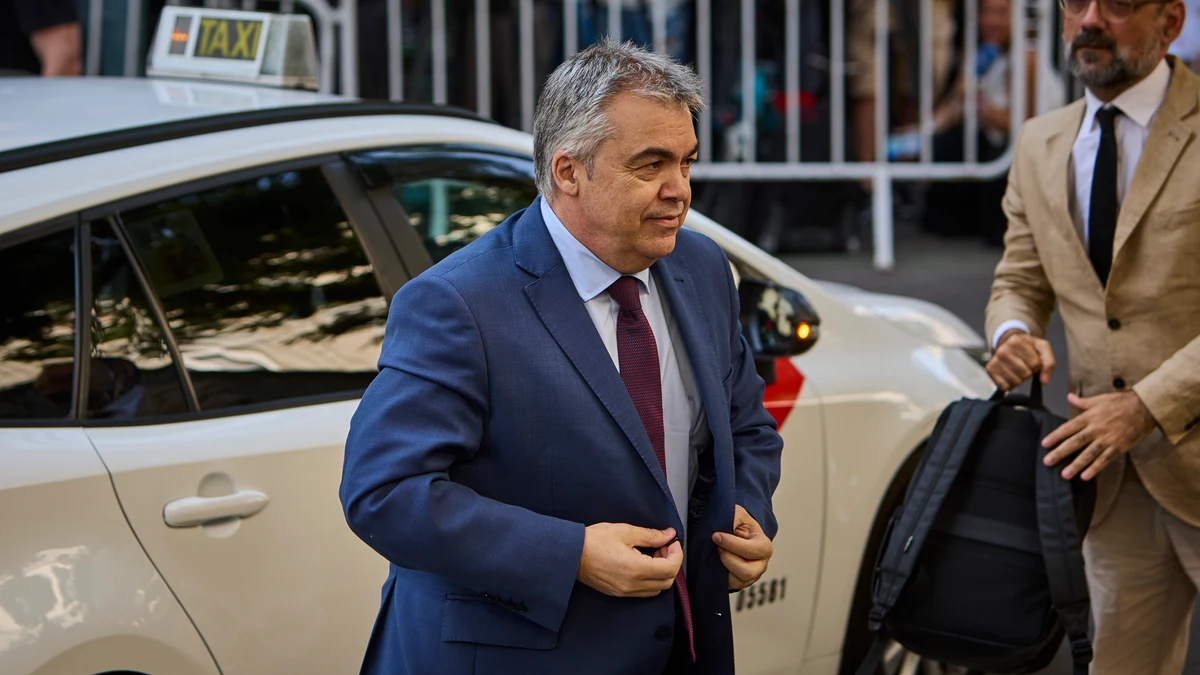 Soto del Real, de la corbata al macuto