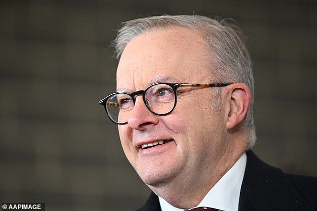 Politicians get a huge payrise in Australia: Here's how much they now earn