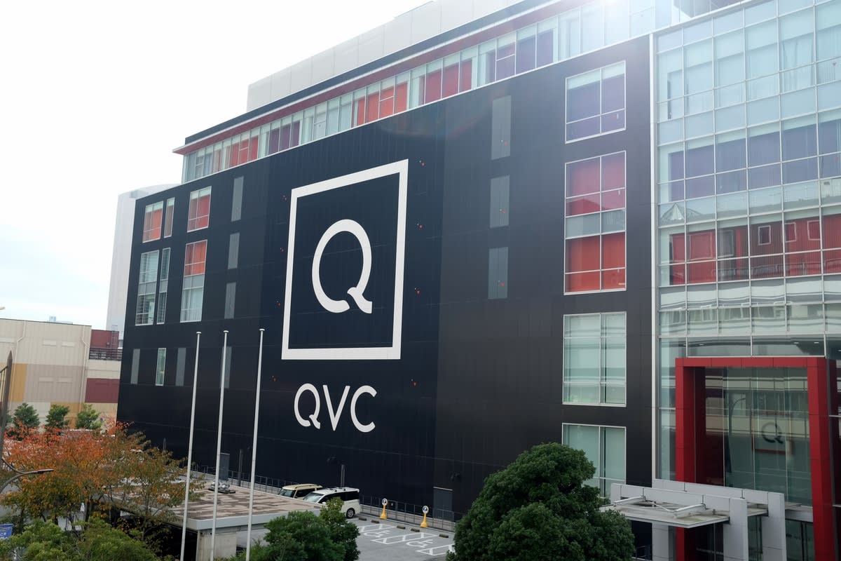 QVC Is Selling a Beloved Holiday Dessert That You Can Enjoy Now to Make ...