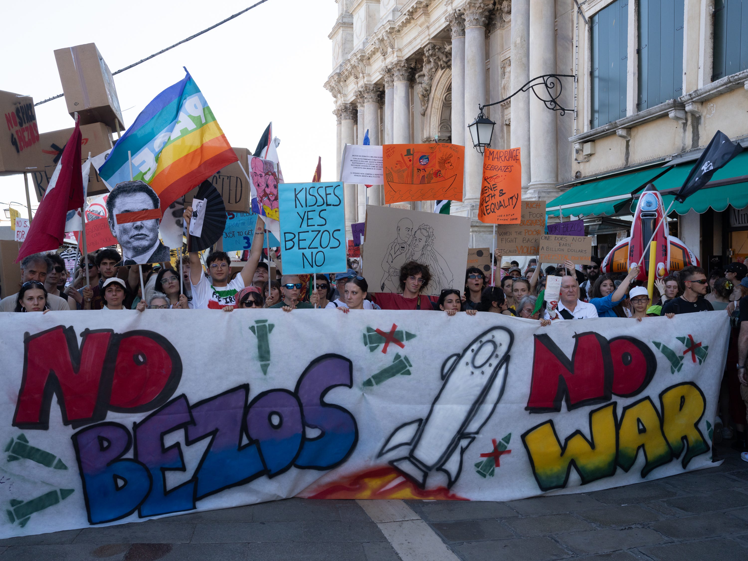 What the protests against Jeff Bezos and Lauren Sánchez were really about