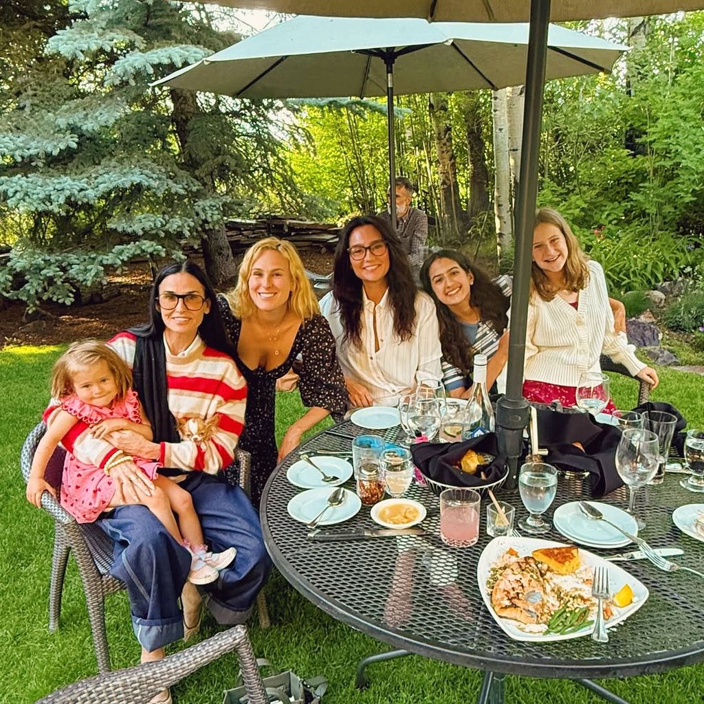 Bruce Willis' youngest daughters look so tall in latest family update