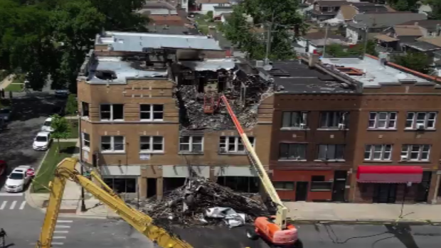 Balloon release, prayer ceremony for victims of deadly West Side fire ...