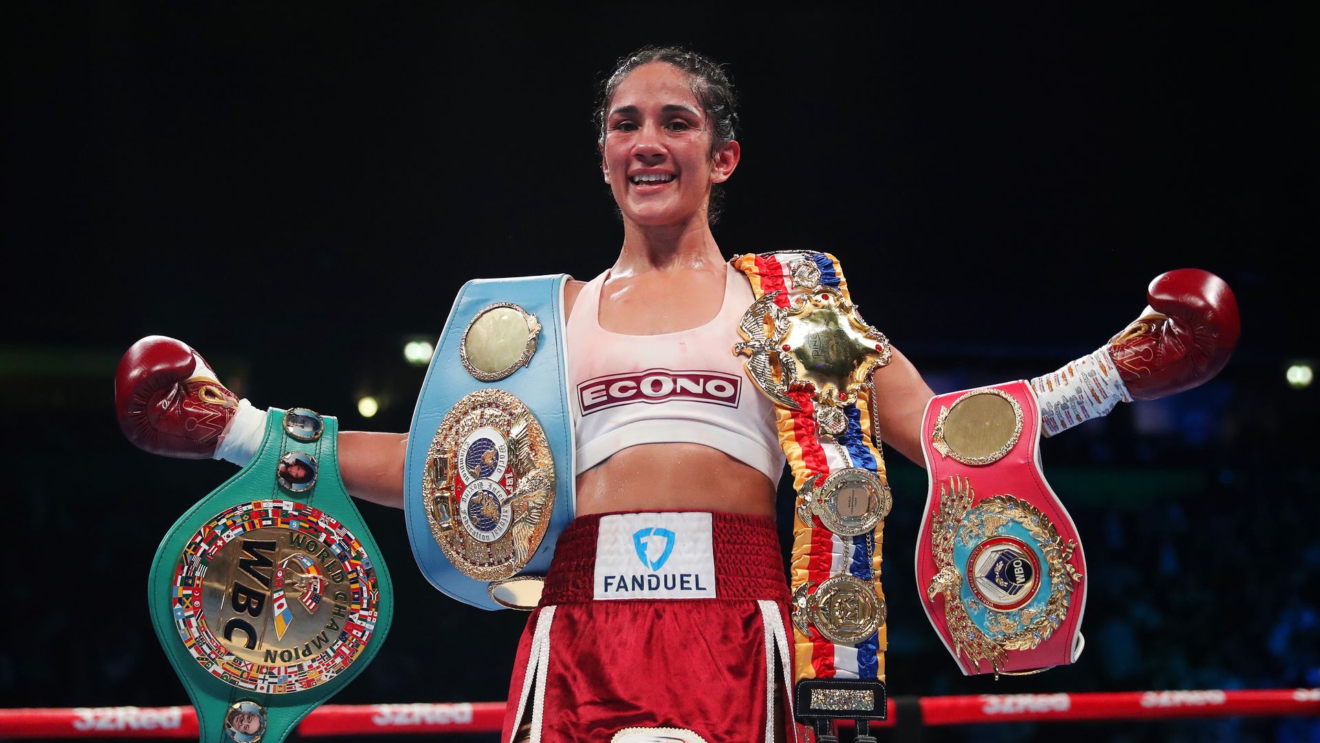 Who is Amanda Serrano? Meet the Puerto Rican powerhouse making boxing ...
