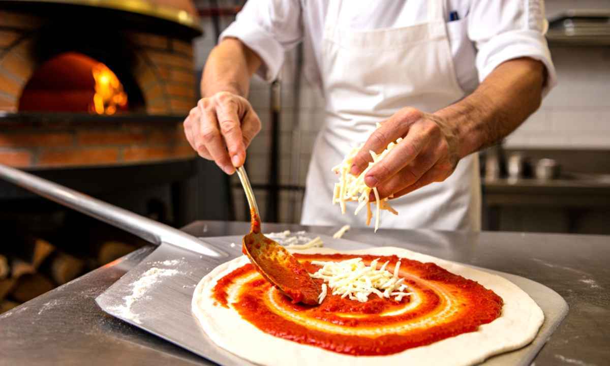 Goodbye traditional mozzarella cheese? Here comes vegan cheese on pizza