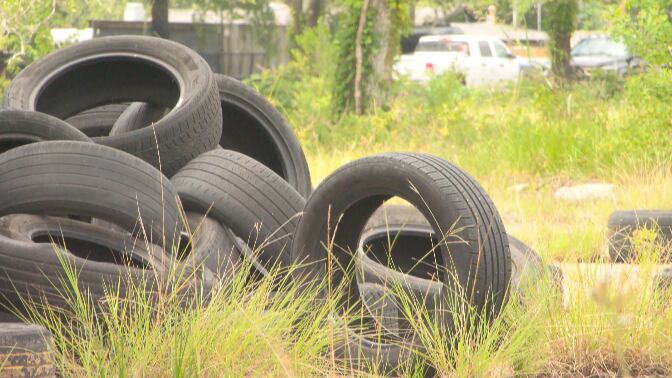 Officials working to clean up Baton Rouge