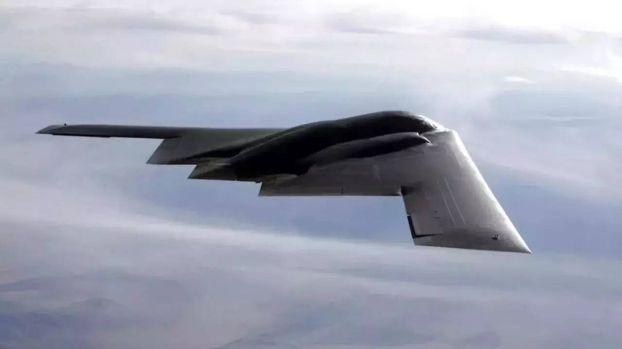 Pilots behind Trump’s Iran strikes to join July 4 White House ...