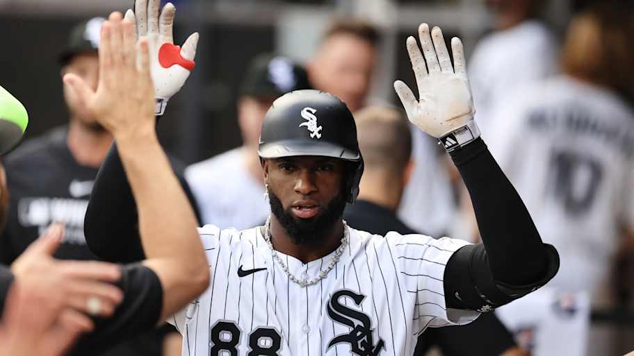 Latest Luis Robert Jr. setback just torpedoed any talk of Reds-White ...