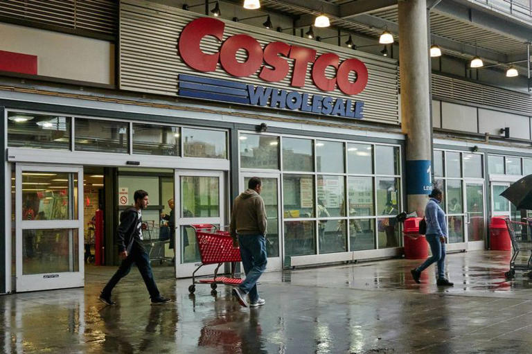 Huge Costco membership change begins today