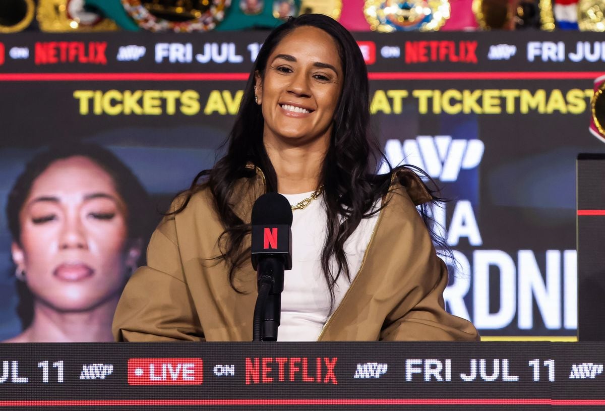 Who is Amanda Serrano? Meet the Puerto Rican powerhouse making boxing ...