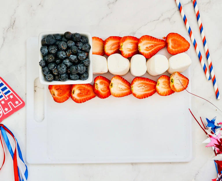 Easy Flag Fruit Tray for 4th of July