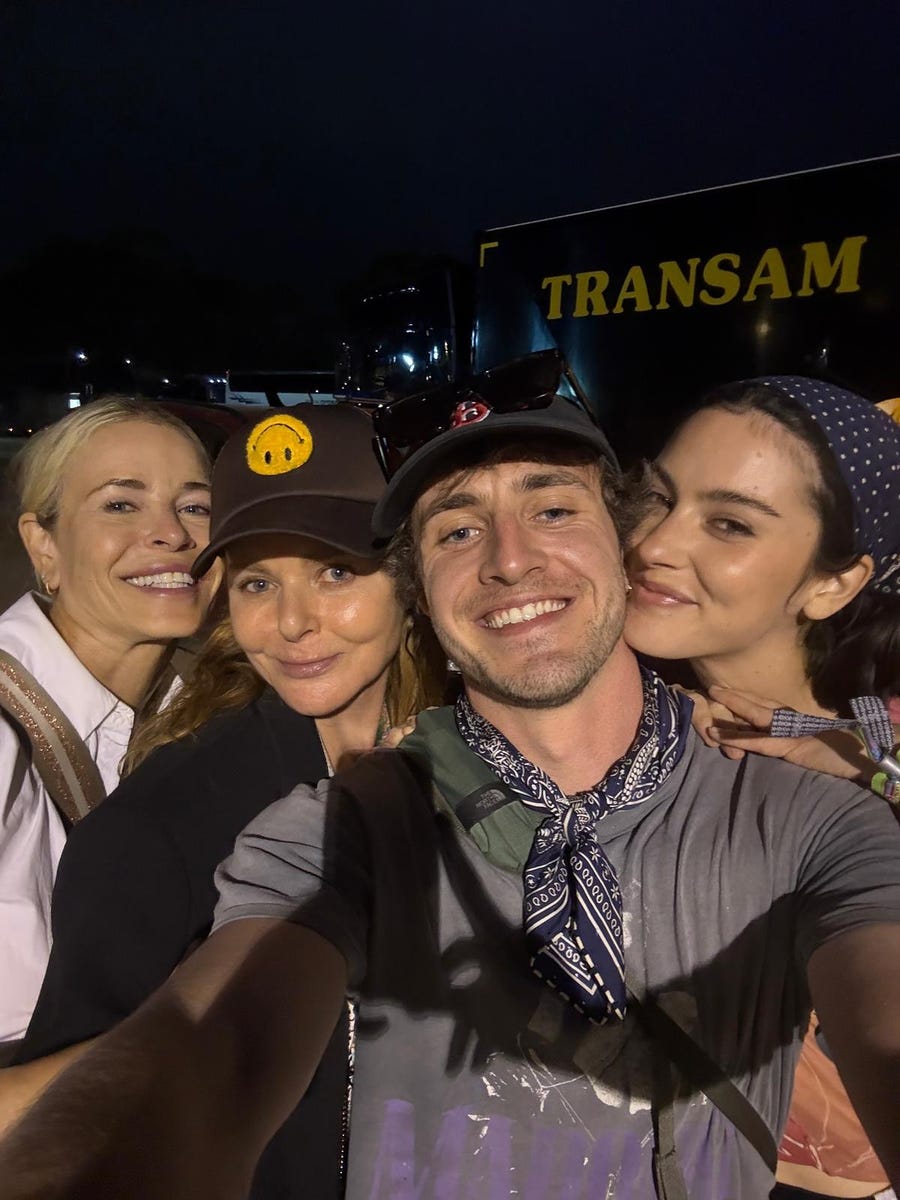 Gracie Abrams pays tribute to Paul Mescal and his work in ‘Hamnet’