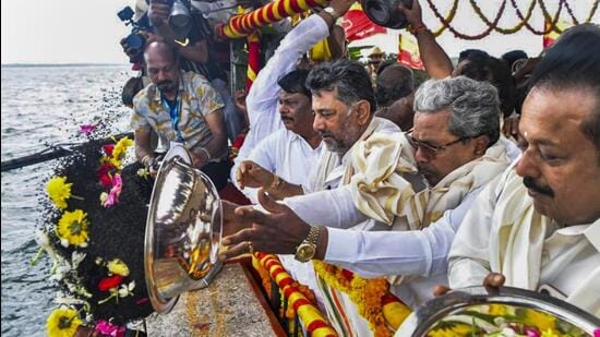 KRS dam full for first time in June since 1958, CM offers prayers